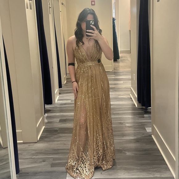 Windsor | Dresses | Prom Dress Worn Only To Try On | Poshmark